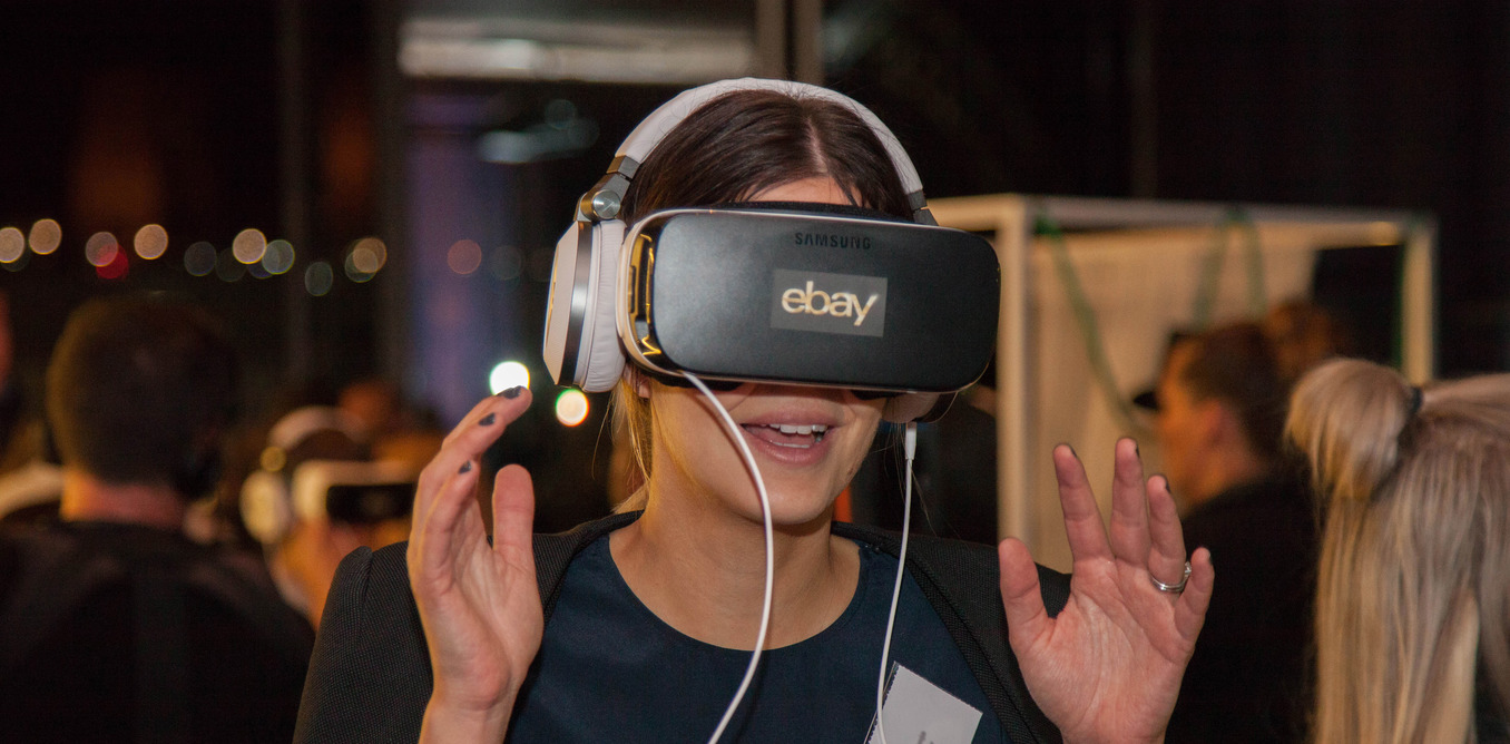 VR FOR RETAIL - Apparel